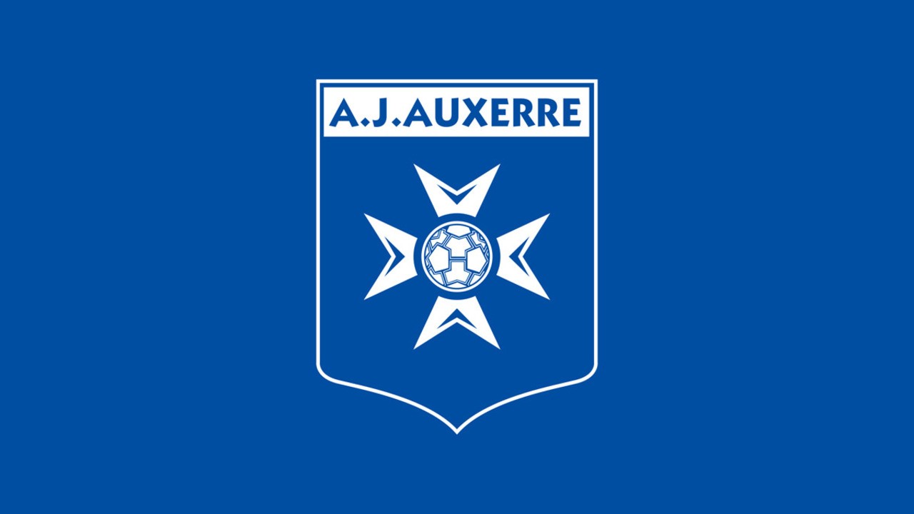 Officiel : Djibril Cissé de retour à Auxerre