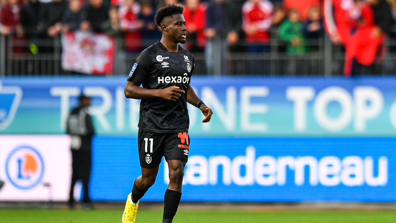 Bataille entre Saint-Étienne et Bordeaux pour Nathanaël Mbuku