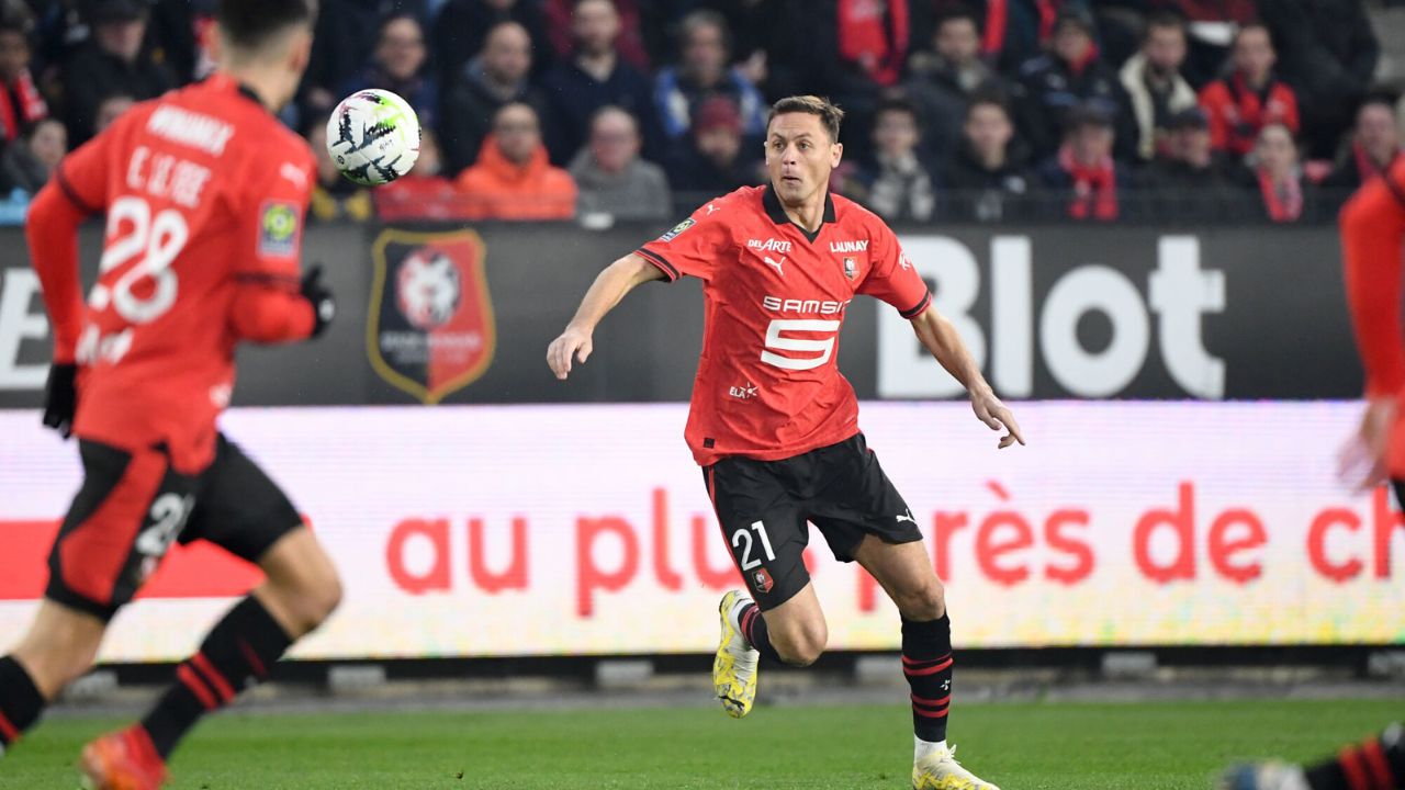 Mercato OL : un concurrent de taille dans le dossier Nemanja Matic