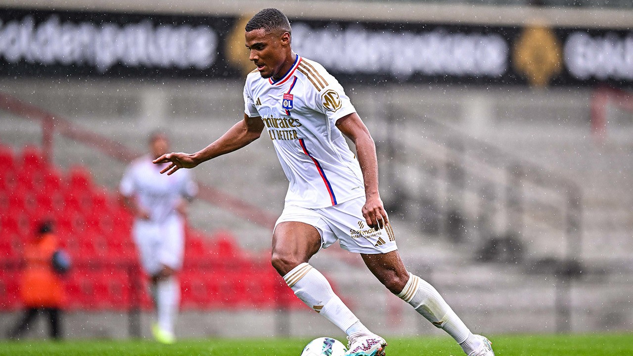 Mercato OL : les détails officiels du prêt d'Amin Sarr à Wolfsbourg