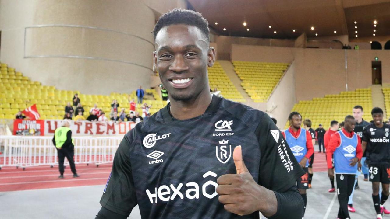 Mercato OM : un proche de Balogun sort du silence