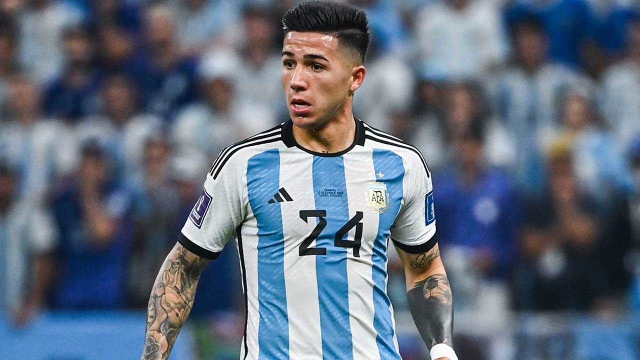 Mercato : vers une bataille Manchester United-Liverpool pour Enzo ...