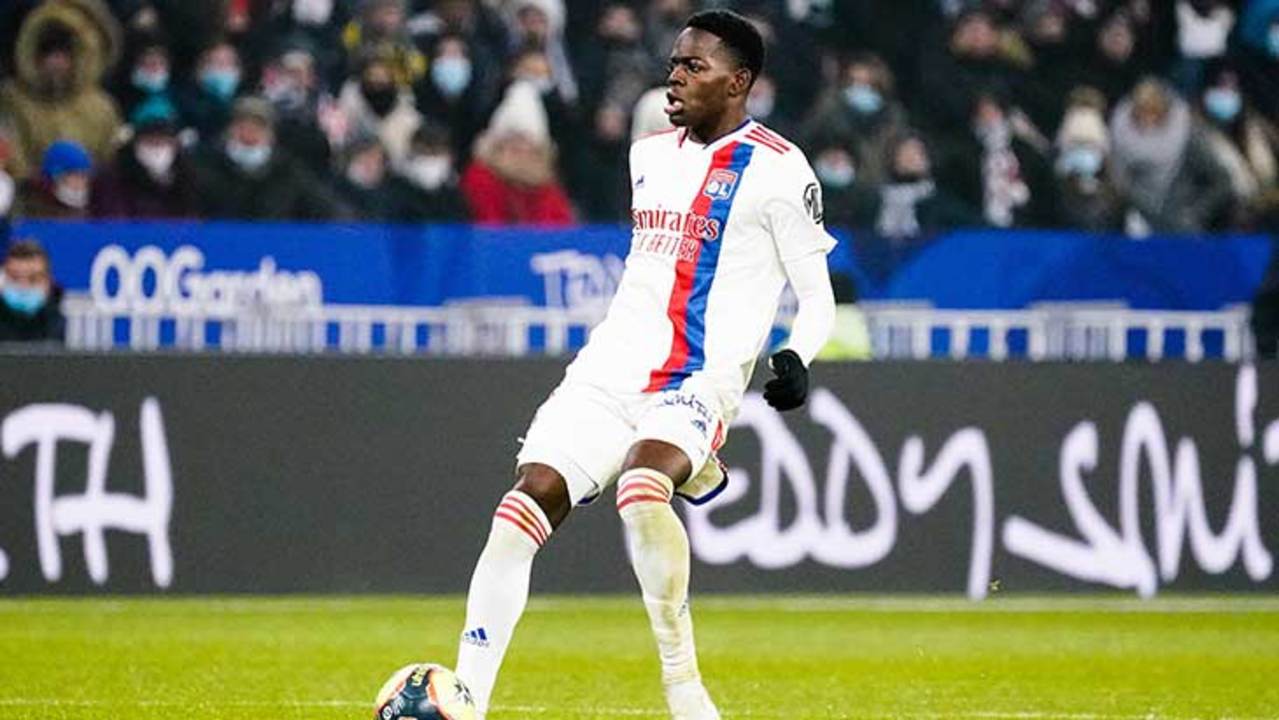 Mercato : l'OL prolonge Lukeba (officiel)