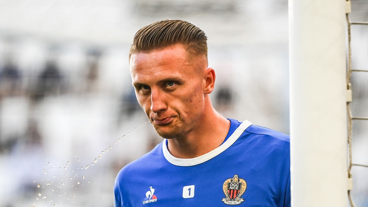 Mercato Nice : 5 gardiens pour remplacer Marcin Bulka en 2025
