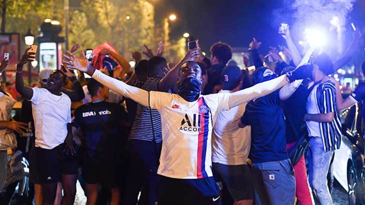 Finalement, les supporters du PSG pourront circuler au Vieux-Port de ...