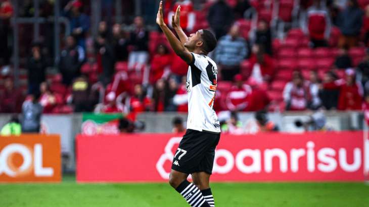 Mercato OL : John Textor en bataille avec 4 clubs européens pour Rayan ...